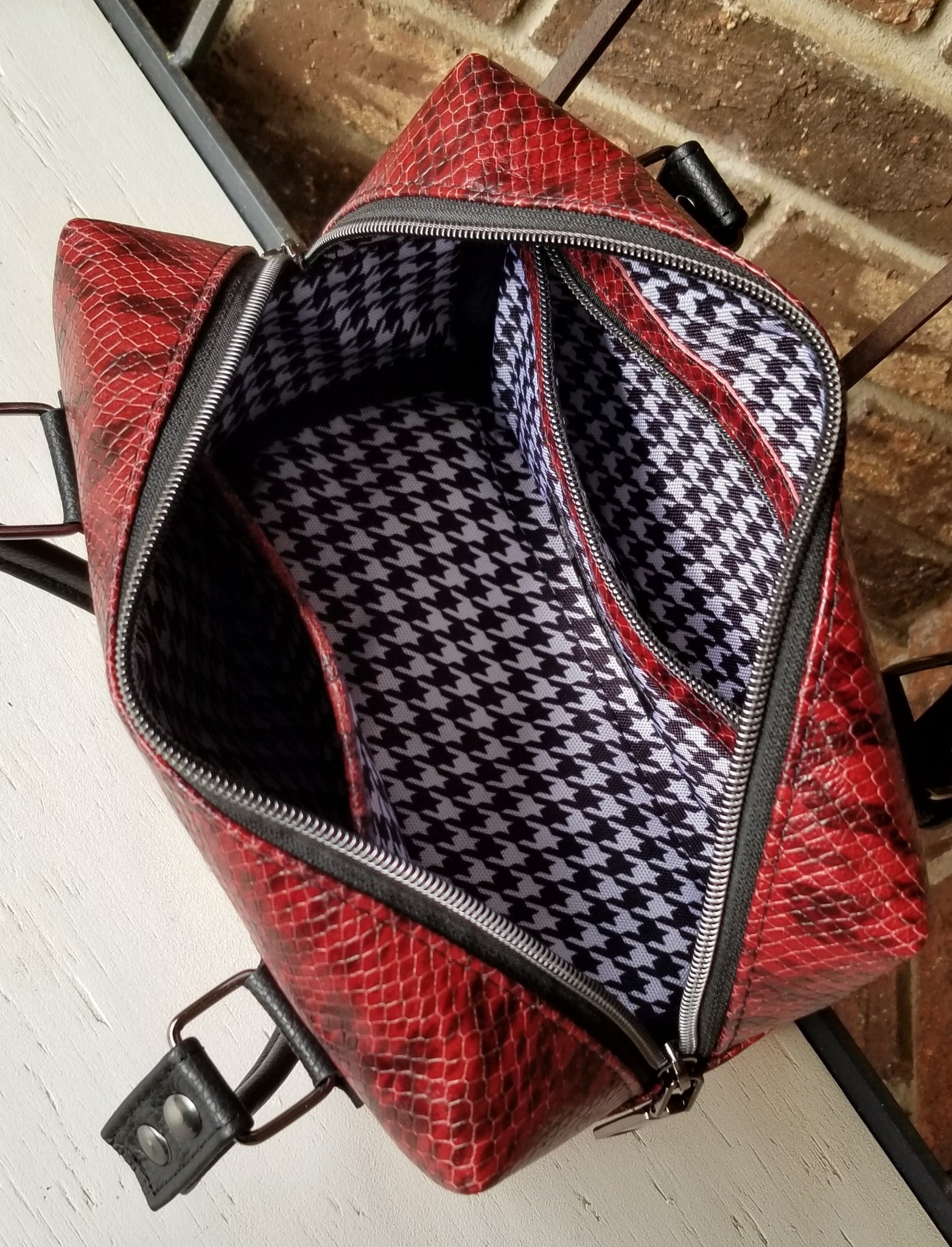 The Lettie Mini Bowler Bag Digital Pattern – Kaya Papaya Design