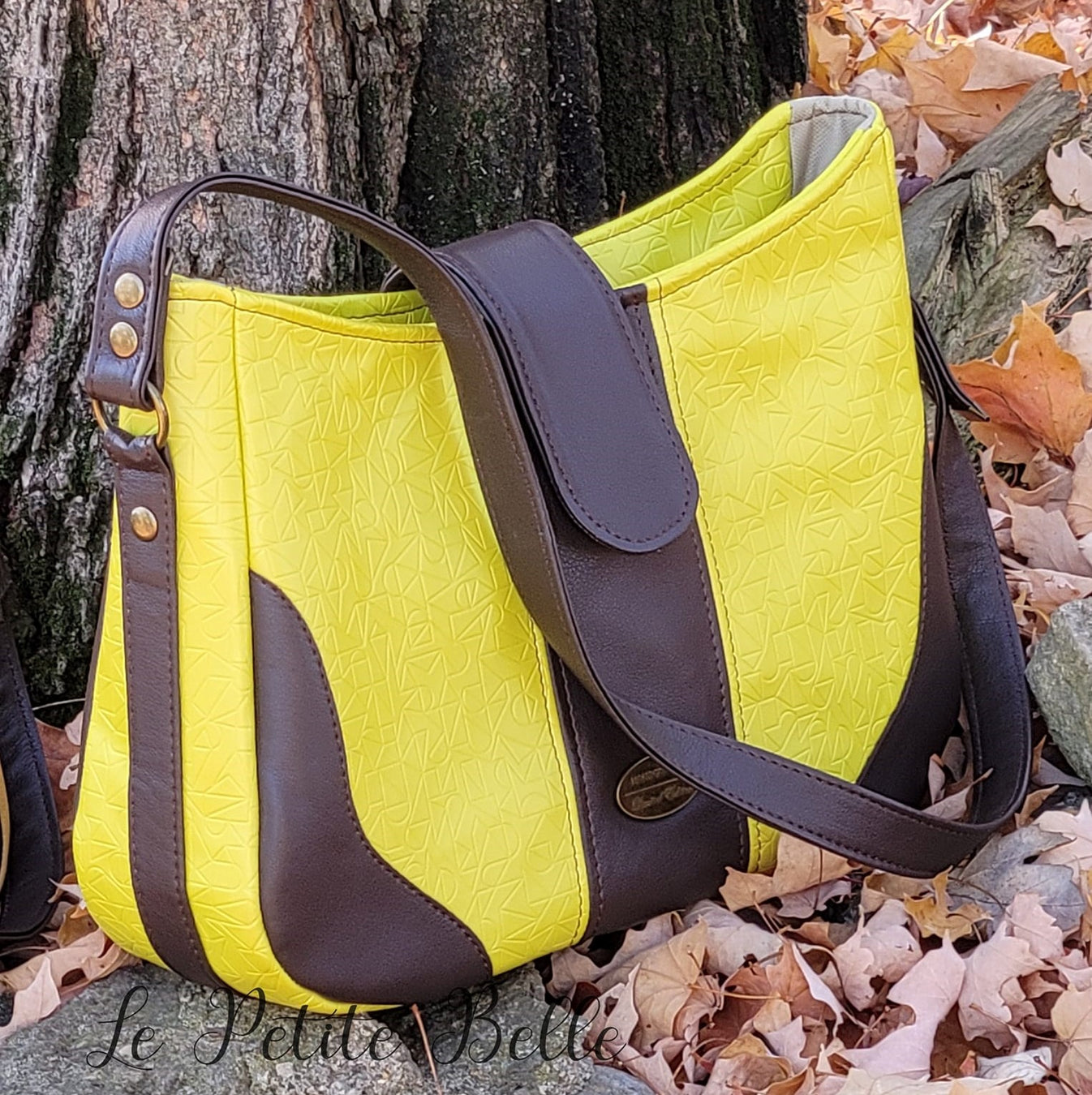 The Karys Shoulder Bag Digital Pattern – Kaya Papaya Design